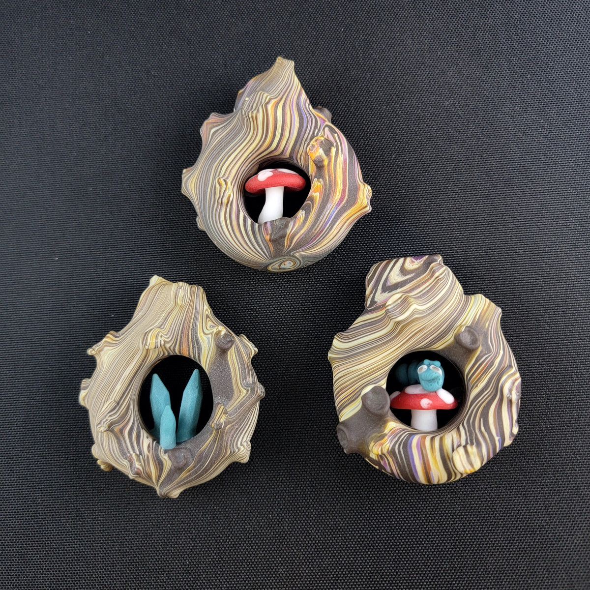 Wazoo Glass Pendants 1-3 – The HardKore HeadShop